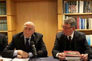 Feluche d’Italia. Diplomazia e identità nazionale è il libro dello ...