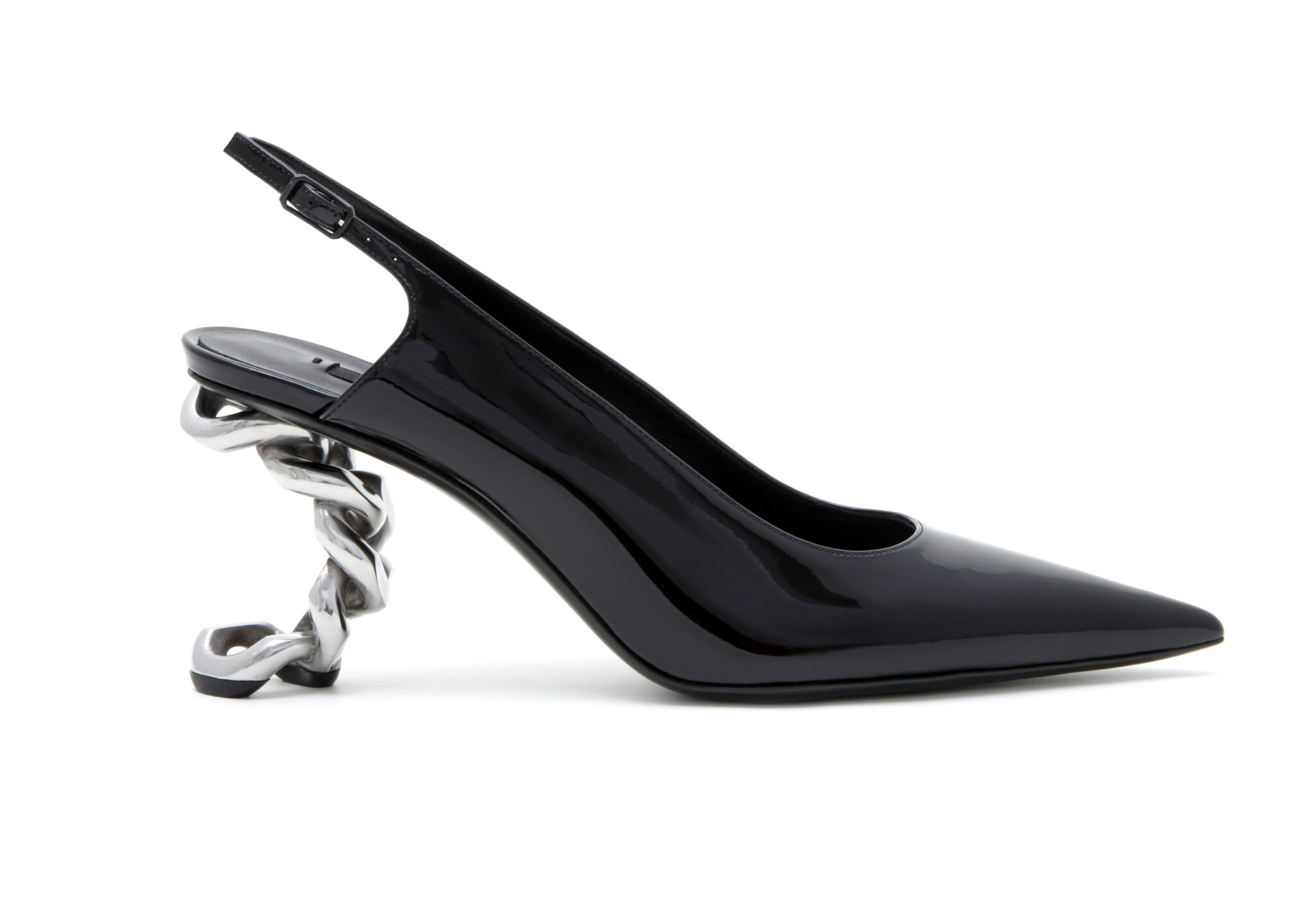 Casadei celebra “ la donna Farfalla” come simbolo di libertà – Il blog di Katia Noventa