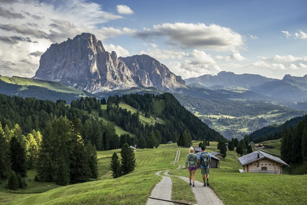 DOLOMITES Val Gardena: la valle delle Dolomiti per eccellenza – Viaggio ...